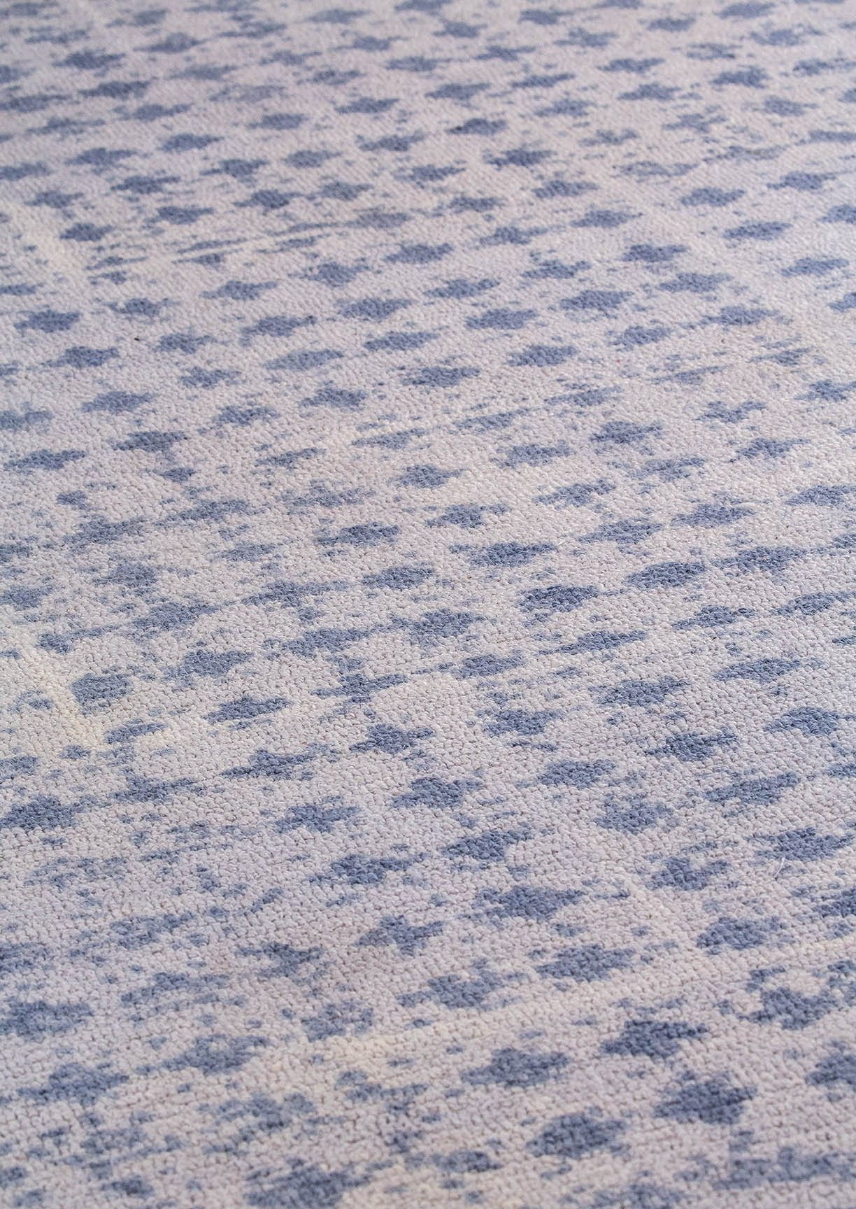 Nile Abstract Border Light Blue Wool Area Rug - Matliving USA