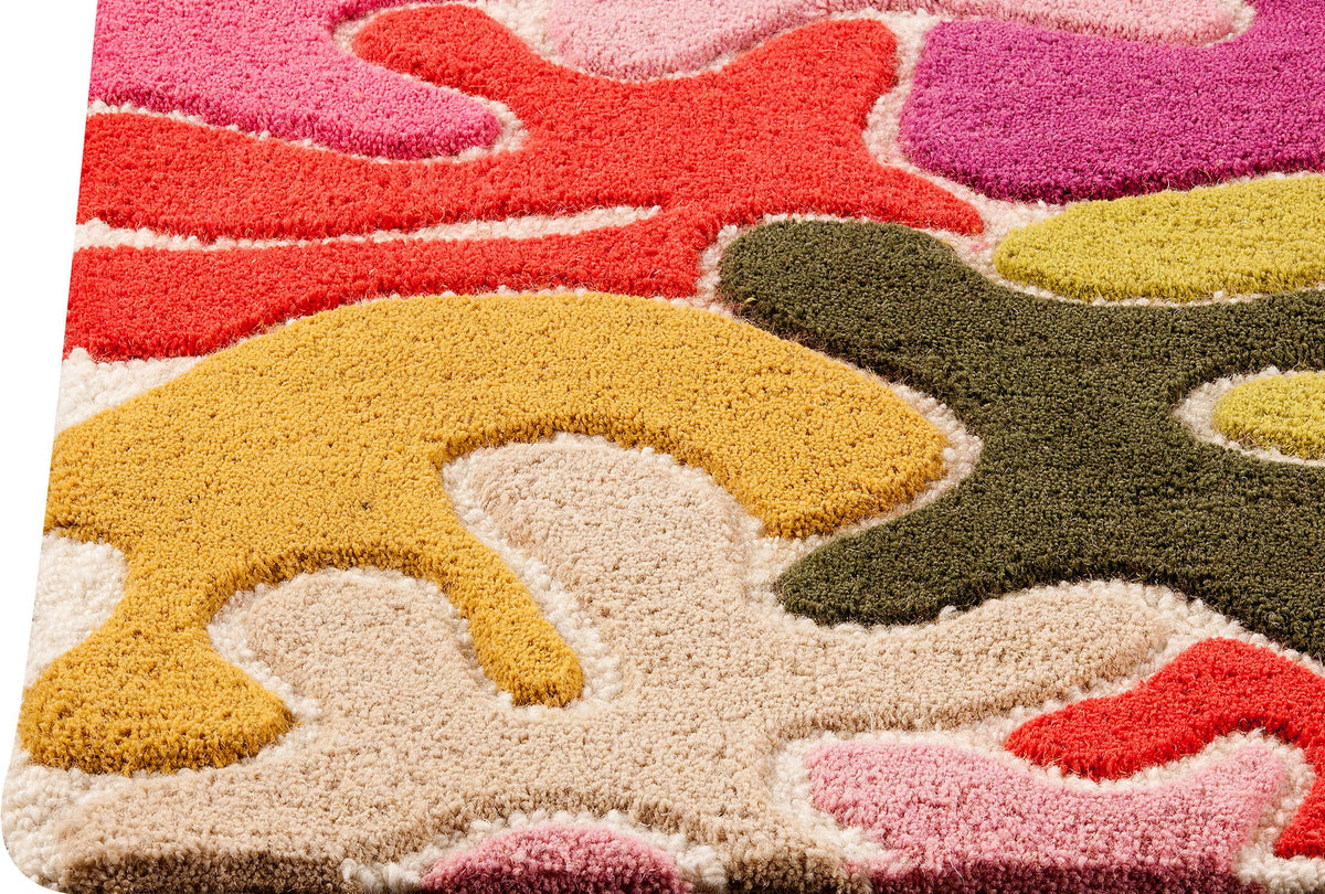 Hand-Tufted Puzzle Nova Jigsaw Pink/Multi Area Rug Carpet